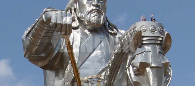 Их Эзэн Чингис хаан мэндэлсэн өдөр бүх нийтээр амарна