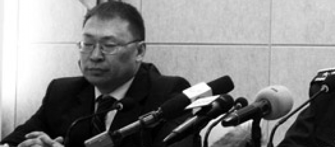 Тахарын ерөнхий газрын даргын алба Ц.Азбаярынх боллоо