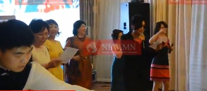 УИХ-ын эмэгтэй гишүүд ”Намайг дагаад цэнгэ”-ийн ая дээр балай авсан нь