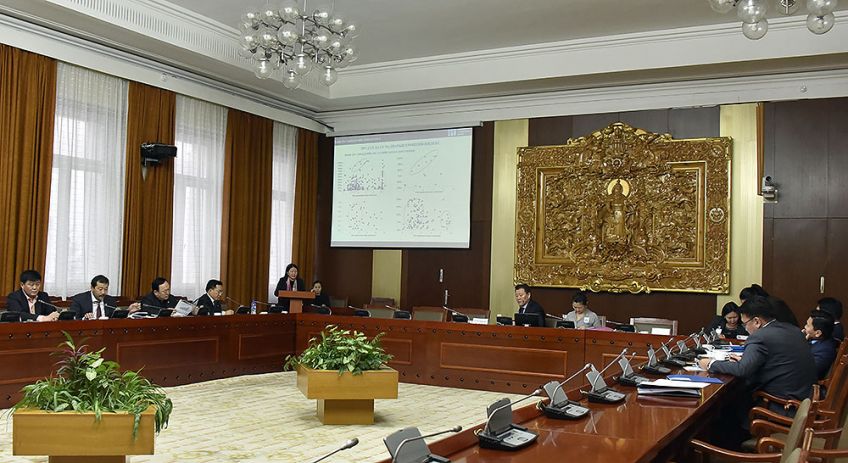 Эдийн засгийн байнгын хороо дөрвөн асуудал хэлэлцлээ