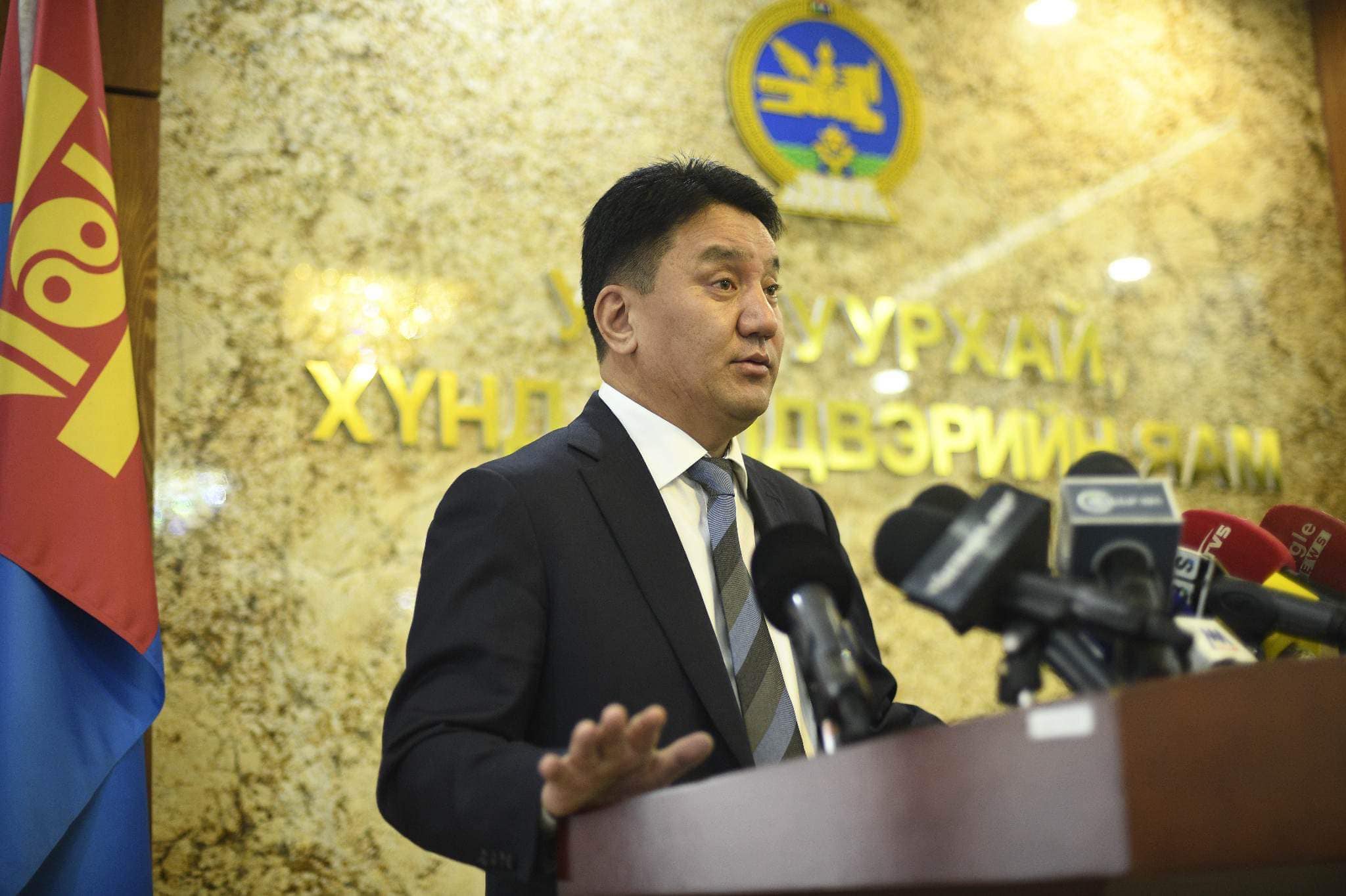 Ж Ганбаатар Засгийн газар АИ92 дизель түлшний хомстлыг шийдэхээр ажиллаж байна