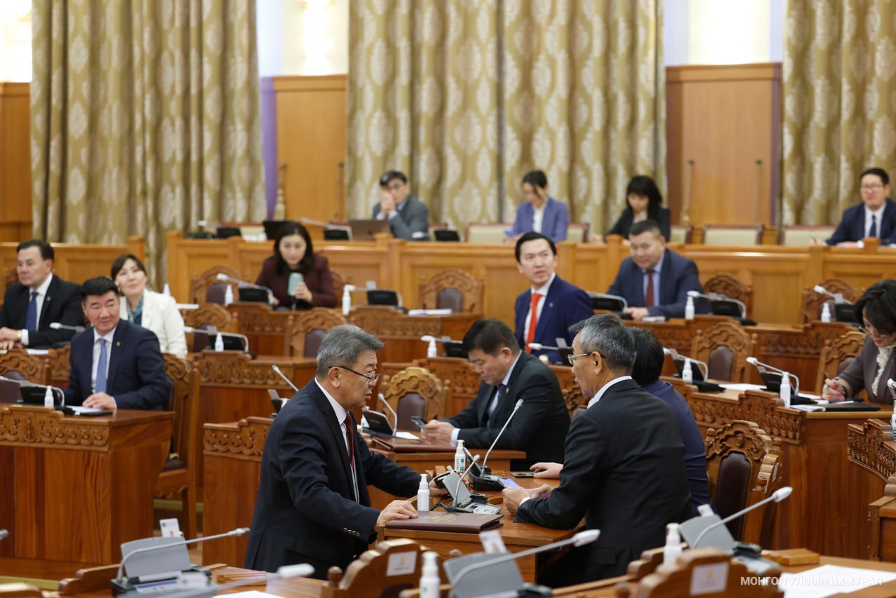 ЭТТ ХК ийн хувьцааны 34 ийг иргэдэд эзэмшүүлэх ногдол ашиг олгох асуудлыг хэлэлцэж байна