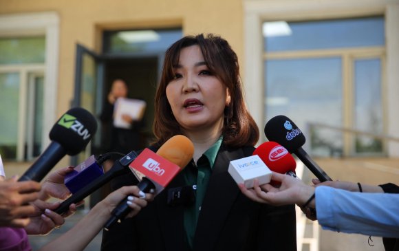 Сэтгүүлч Н Өнөрцэцэг өлсгөлөн ЗАРЛАЖЭЭ